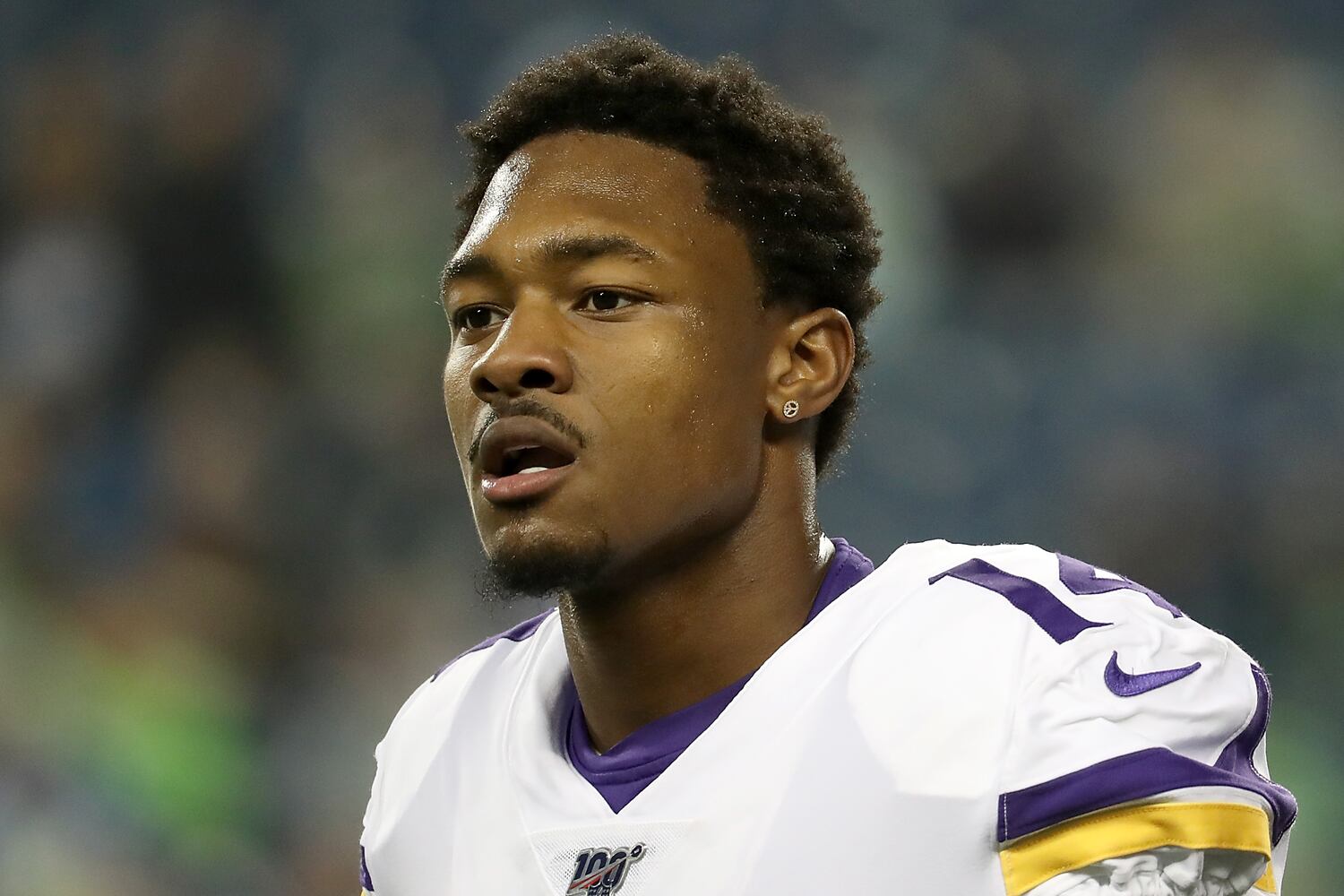 Photos: Stefon Diggs meets with Patriots – Boston 25 News